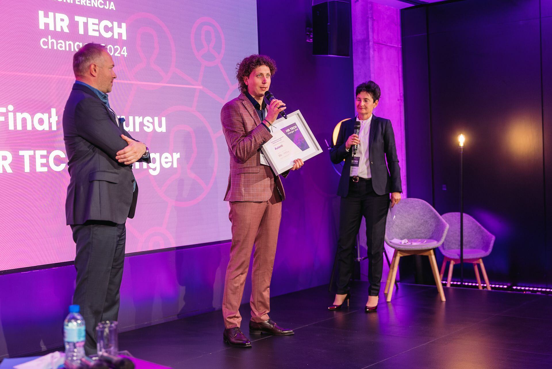 How is Autenti Transforming HR? A win at HR Tech Changer 2024 with the ...